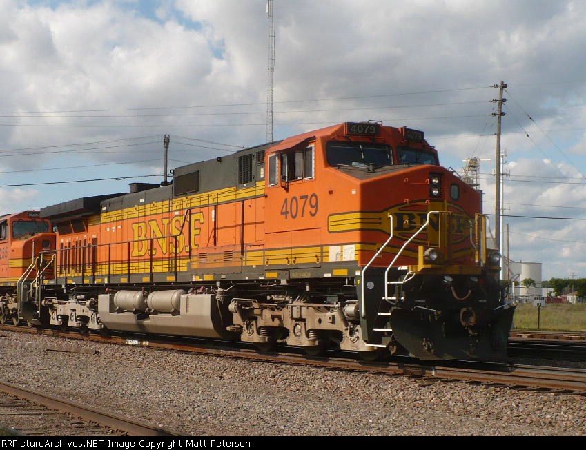 BNSF 4079